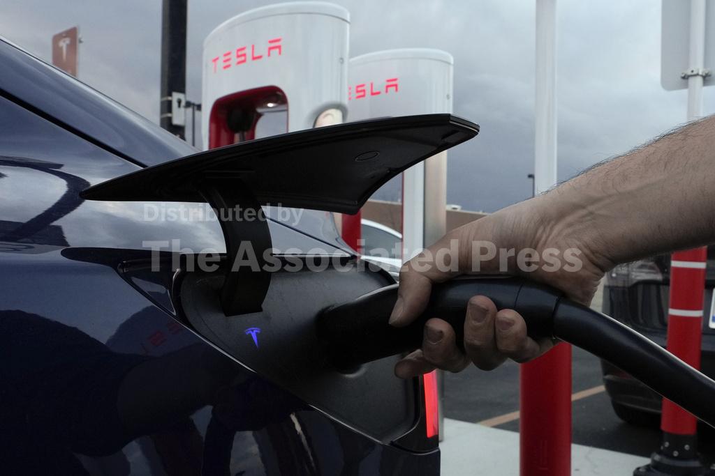 Will your next car be electric? New poll has mixed results - KTSA