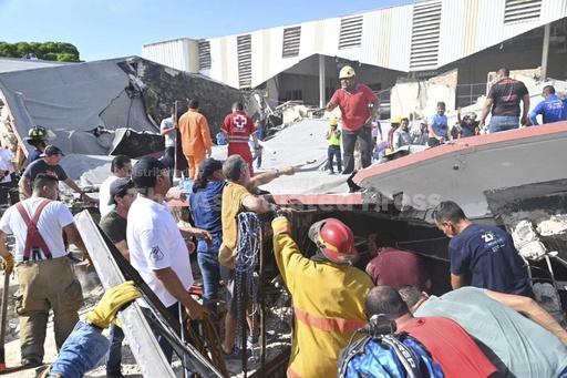 Roof of a church collapses during a Mass in northern Mexico, trapping ...