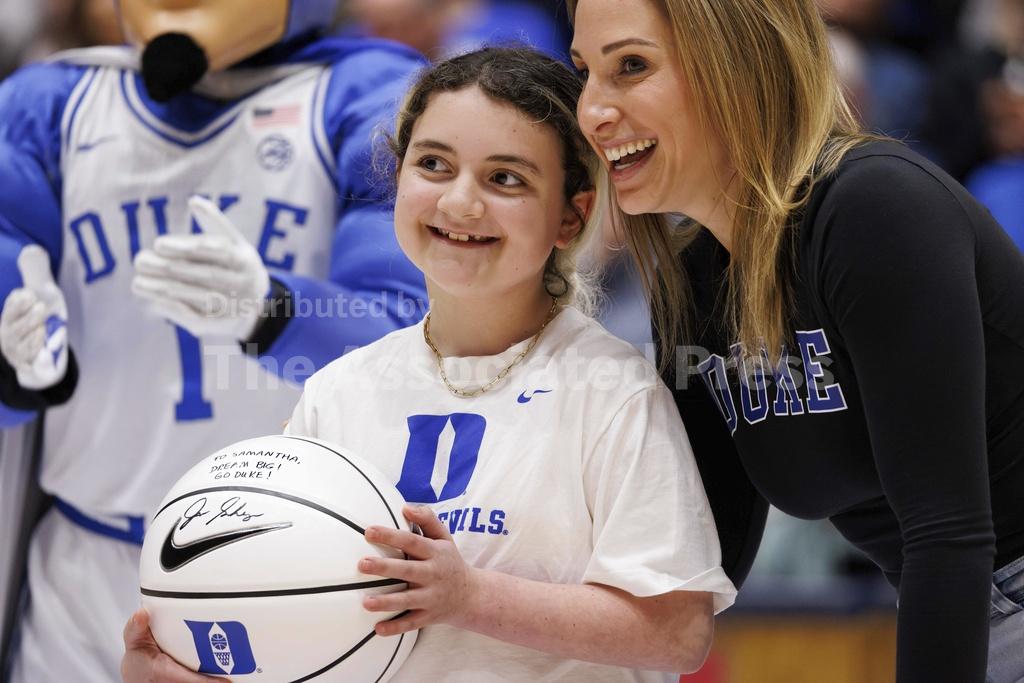 At Duke, basketball provides the perfect backdrop to salute 'kid ...