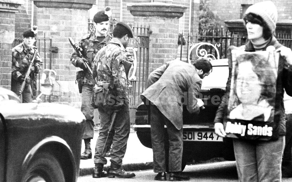 IRA Hunger Strike 1981: Bobby Sands Death | Buy Photos | AP Images ...