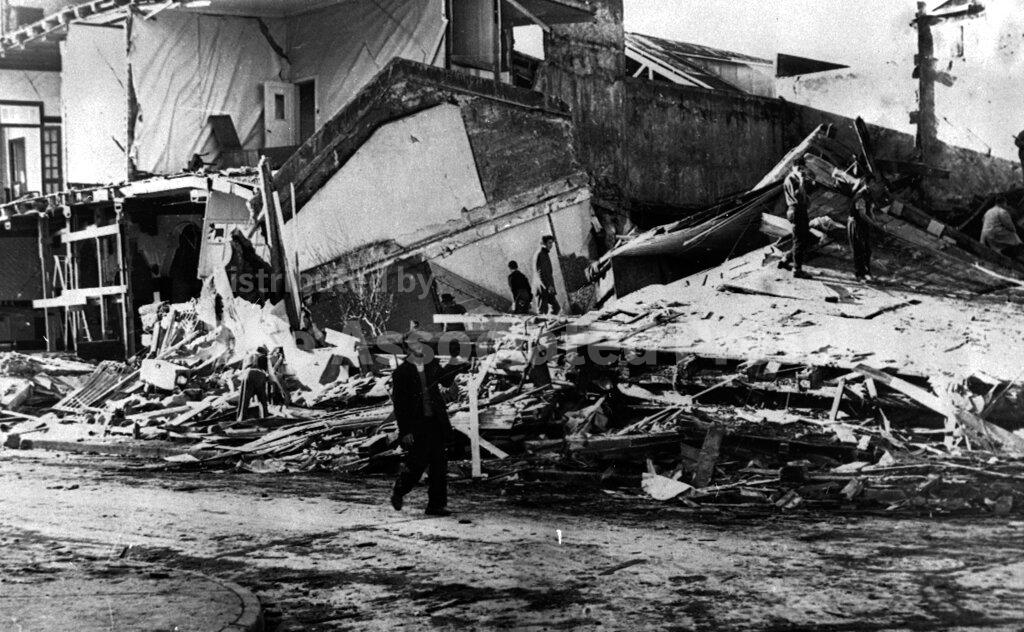Chile Earthquake 1960 | Buy Photos | AP Images | DetailView