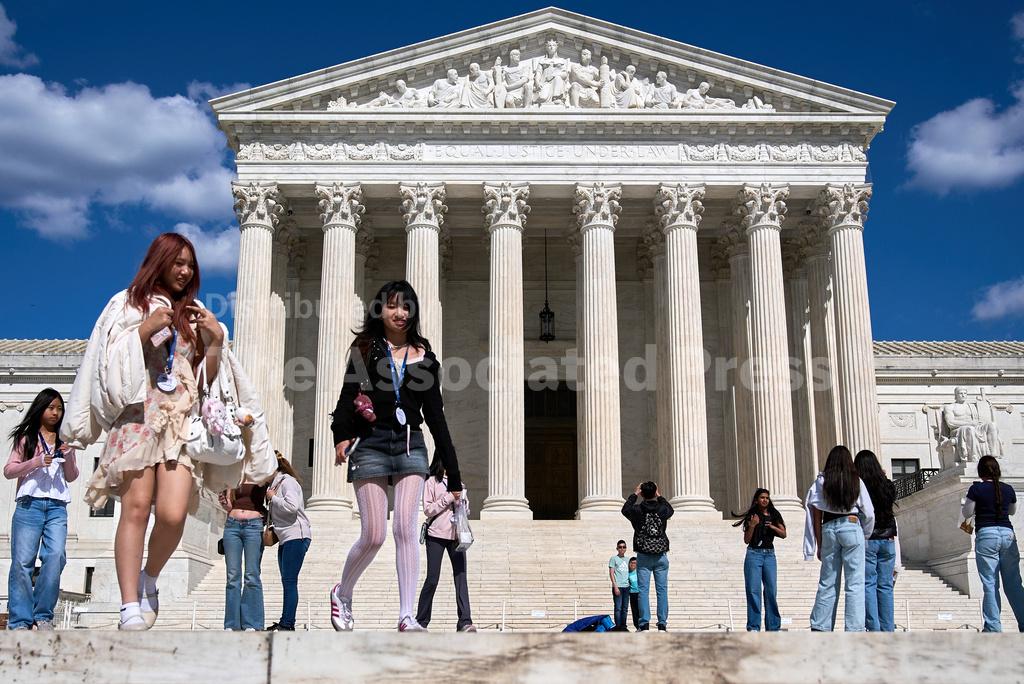 Supreme Court halts order for Alabama to use US House map with 2 ...