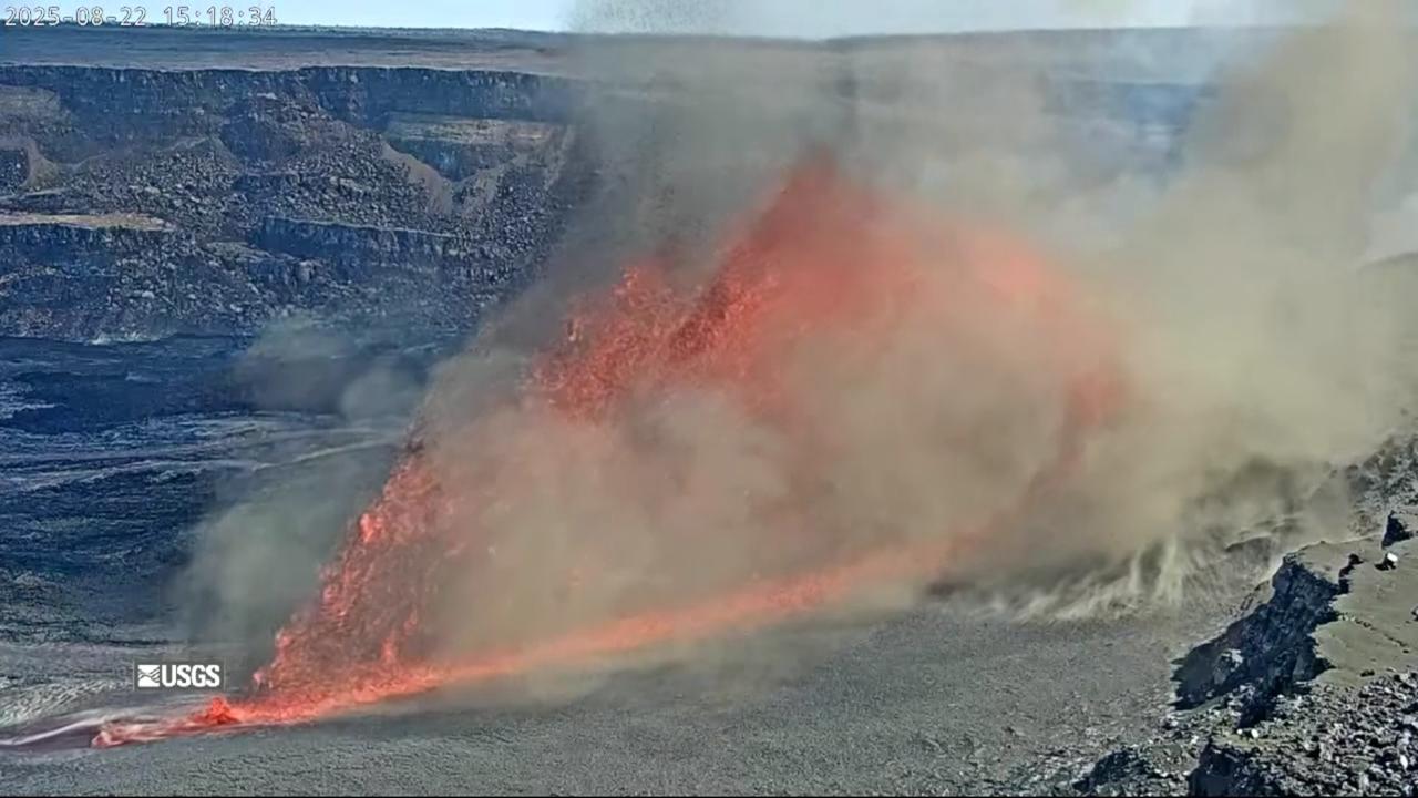 Kilauea's eruption is back as the Hawaii volcano shoots lava for the ...