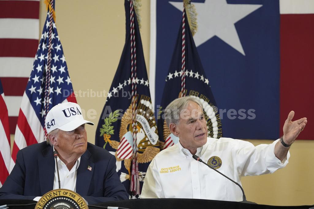 Trump tells Texas Republicans to redraw the state congressional map to ...