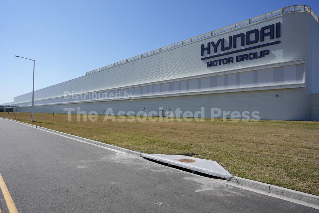 First flyover ramp opened by TxDOT at Loop 1604 and I-10 interchange - KTSA