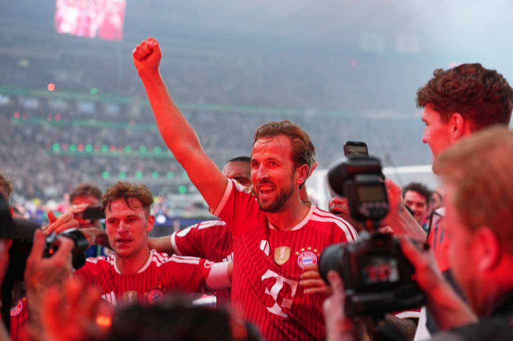 Ballon d'Or awards for world's best soccer players in 2026 moves from ...