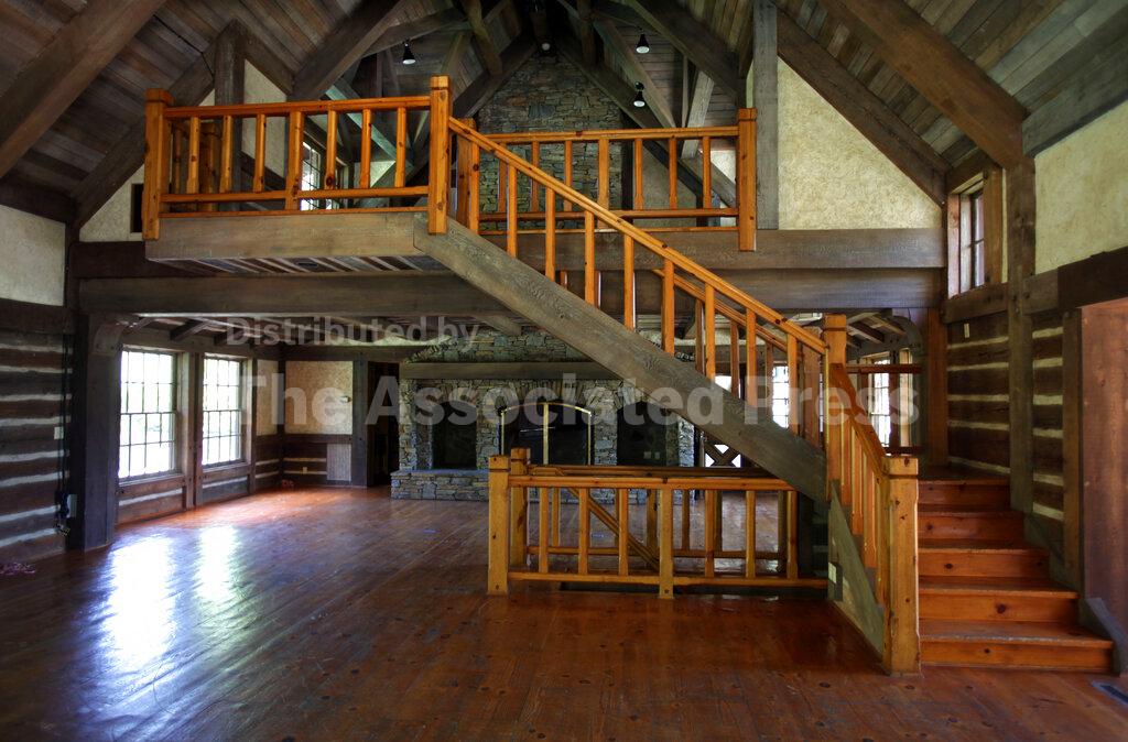 Michael Jackson Neverland Ranch Inside