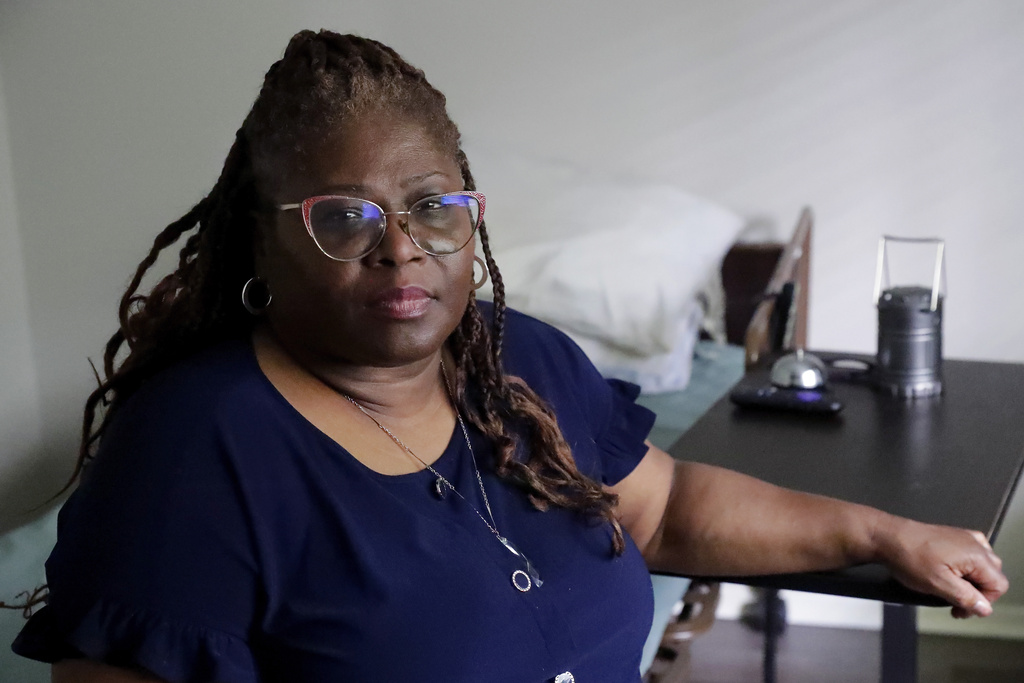 Heat-related Texas deaths climb after Beryl left millions without power ...