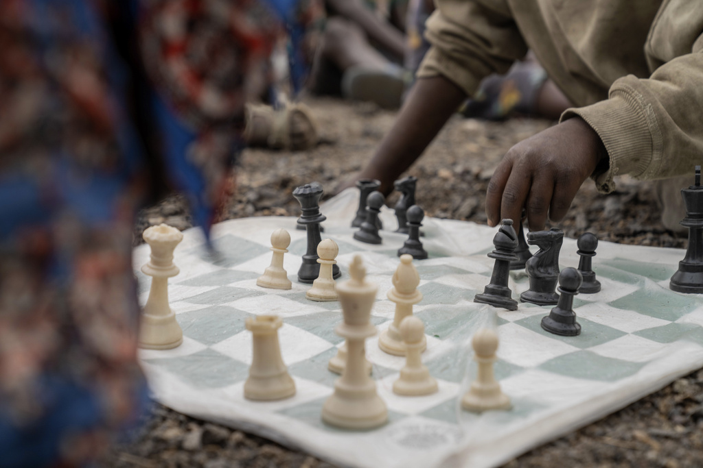 A chess club for kids thrives in a Congo refugee camp. It’s about more ...