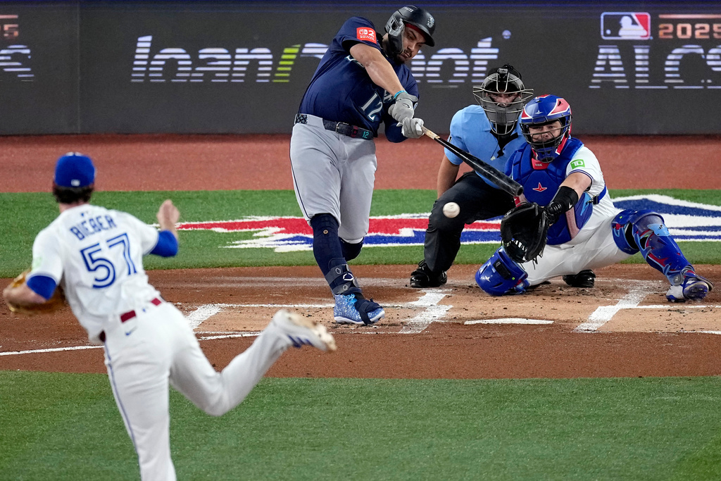 Josh Naylor credits Seattle Mariners clubhouse dog Tucker for making ...