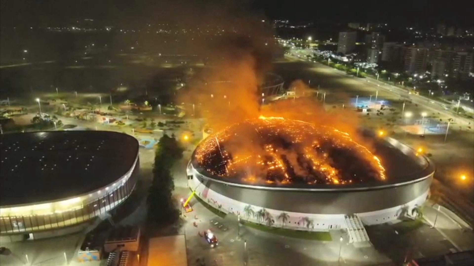 Fire breaks out at Rio de Janeiro Olympic Park; no injuries reported ...