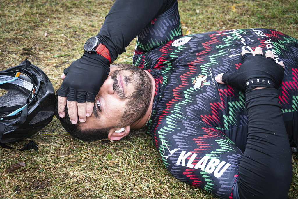 Gaza Sunbirds fly Palestinian flag at Para Cycling Worlds despite fear ...