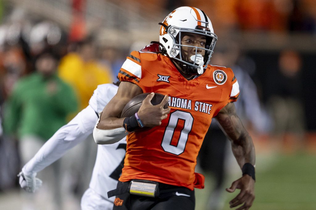 Oklahoma State to wear QR codes on helmets to assist NIL fundraising ...