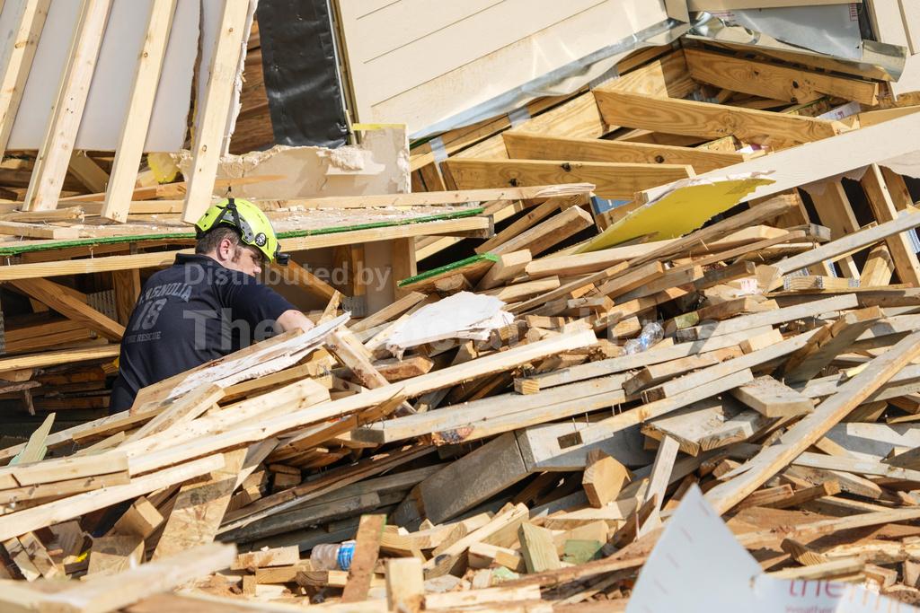 Power outages could linger for days after storms batter Texas again ...