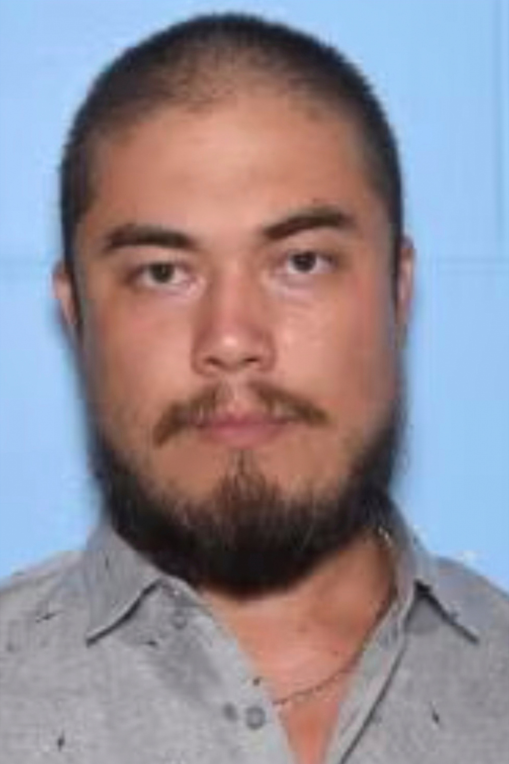 Hawaii police search for man wanted in connection with 3 killings in 2 ...