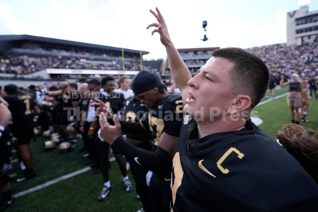 AP Top 25 gets an overhaul behind No. 1 Ohio State; Vandy is a top-10 ...