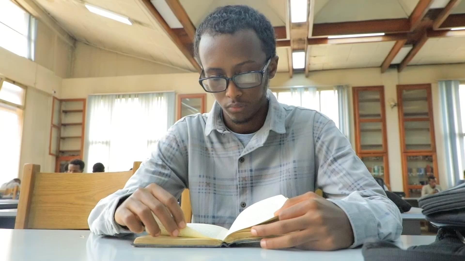 Harvard files legal challenge over Trump's ban on US entry for incoming ...