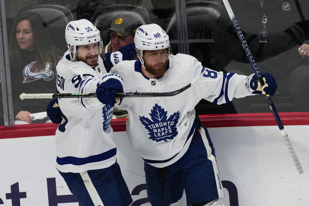 Maple Leafs' William Nylander exits game with lower-body injury | Bay ...