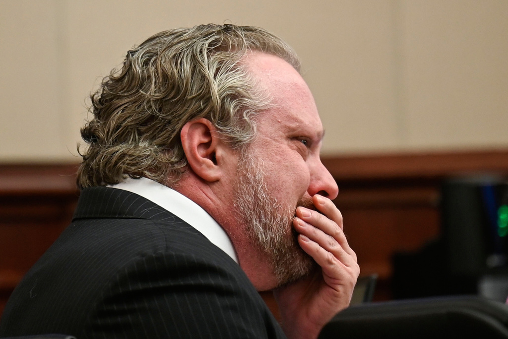 Closing arguments set in trial of Colorado dentist accused of poisoning his wife - Daily Sitka ...