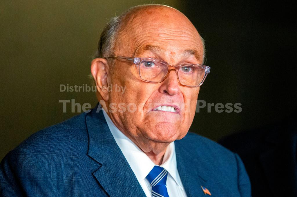 Giuliani returns to his show after viral pneumonia hospitalization - KXL