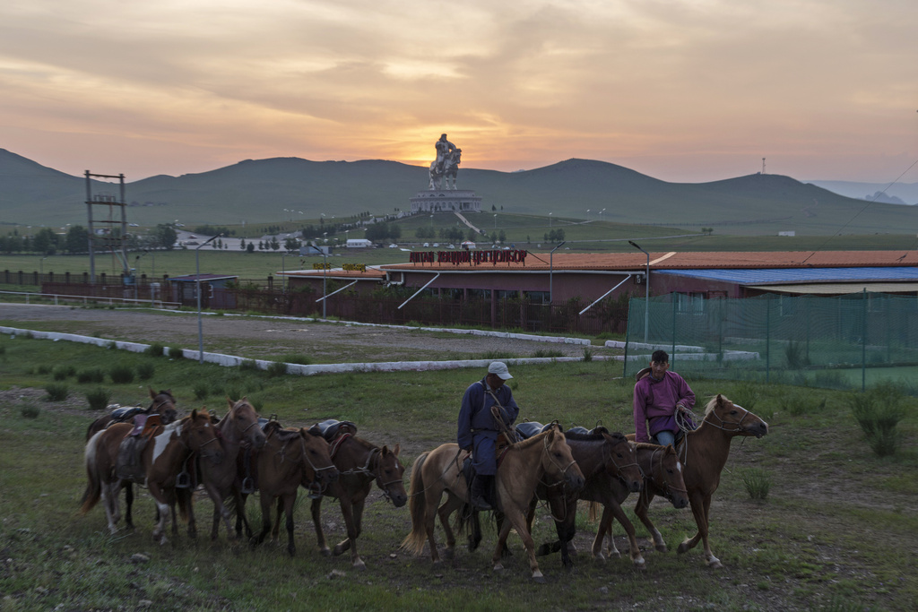 AP PHOTOS: Finding echoes of the Mongol empire as a country looks ahead ...