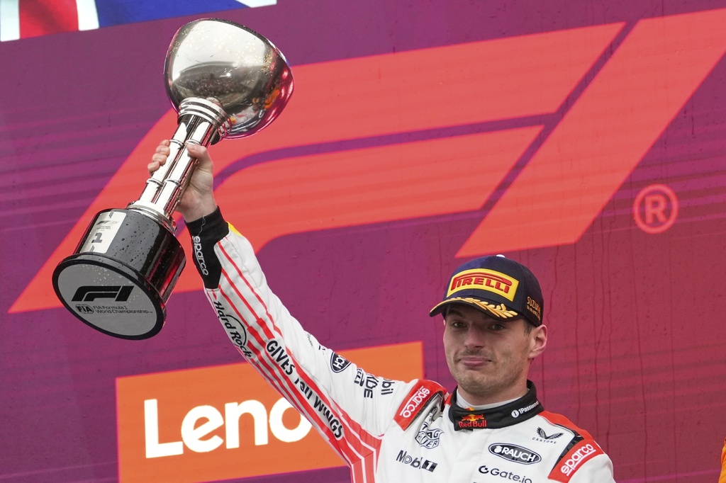 Max Verstappen wins the Japanese Grand Prix for his first victory of ...